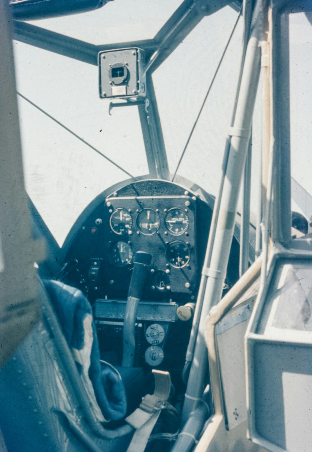 Modern Aircraft Avionics Technical Guide - FlightTechTrends